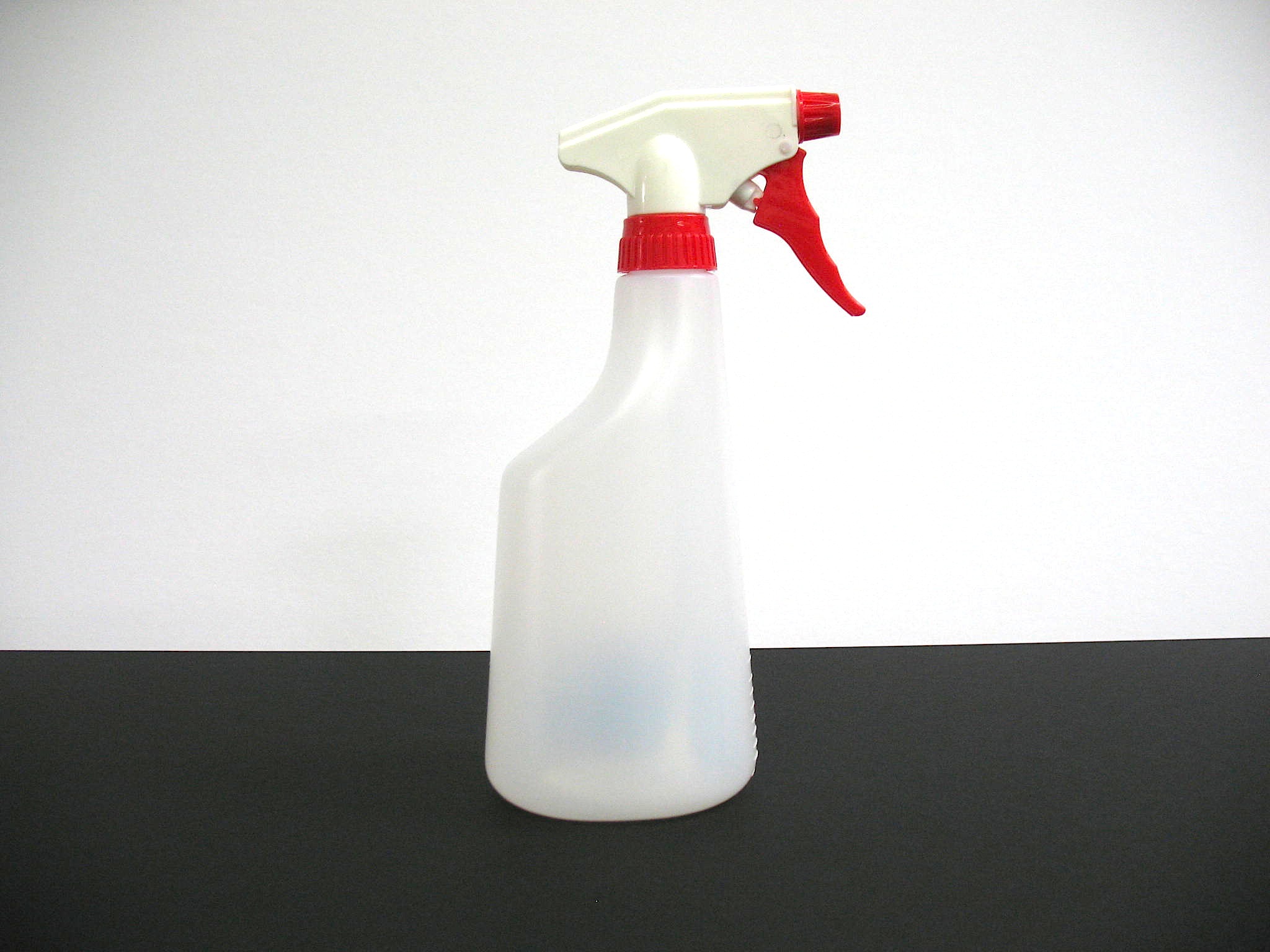 Spray Bottle for Dust Cover Application | Framing 4 Yourself