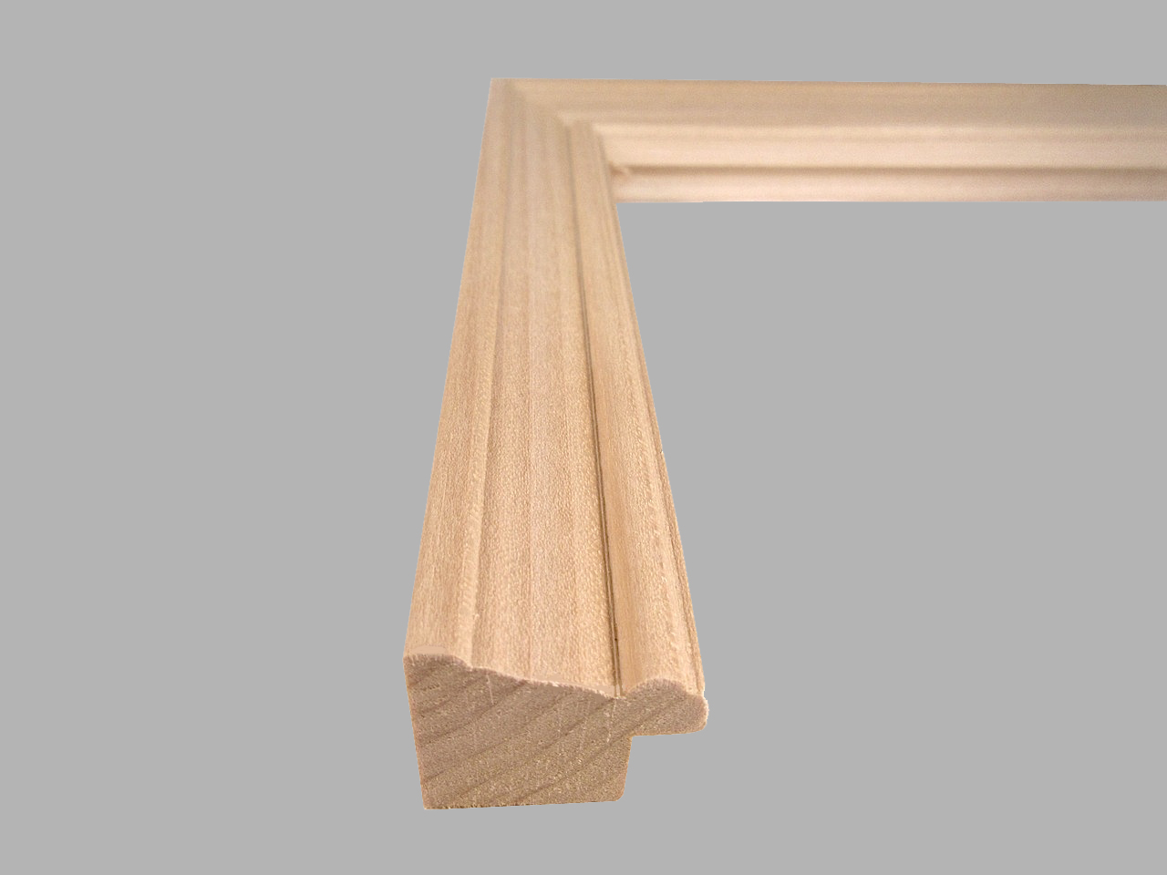 Unfinished Poplar Single Flute Picture Frame Moulding | Framing 4 Yourself